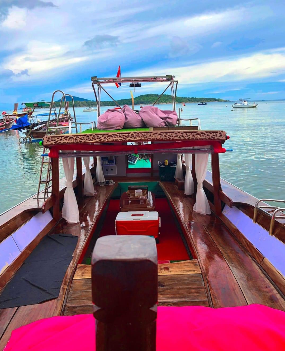 Private standard Longtail Boat from Phuket | Explore the Islands of Phuket